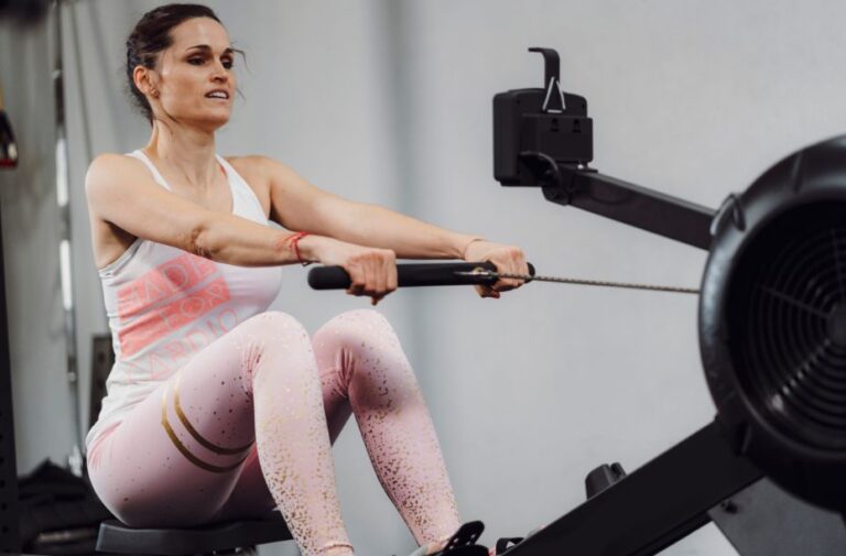 Roeitrainer voor beginners: Gratis 8-weekse roeimachine schema! - 365sport